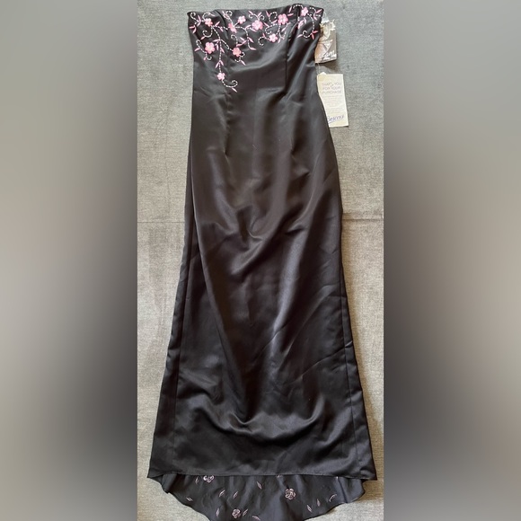 Zum Zum by Niki Livas | Dresses | Nwt Zum Zum By Niki Livas Y2k ...